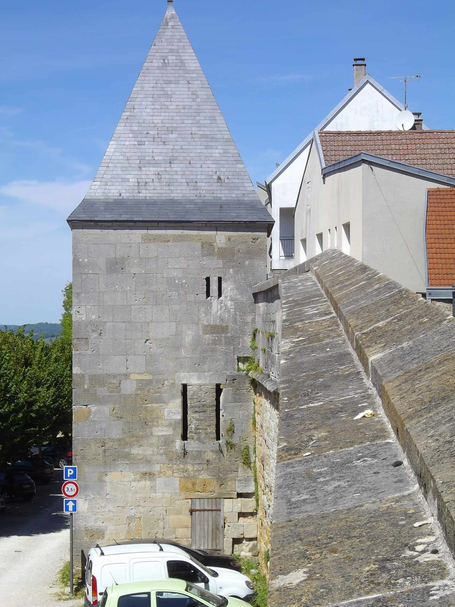 Langres, jolie ville fortifiée - Caracolade - Blog Voyages
